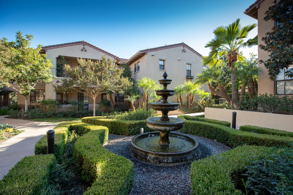 Photo Gallery | Senior Living Near Simi Valley | University Village